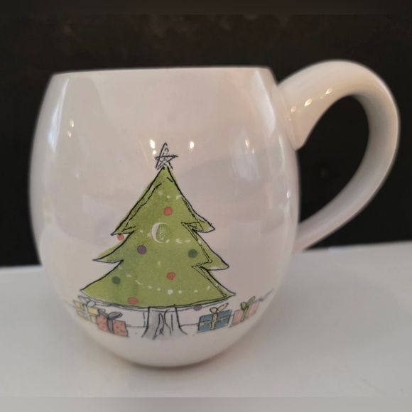 Rae Dunn | Dining | Rae Dunn Artisan Collection Green Christmas Tree ...